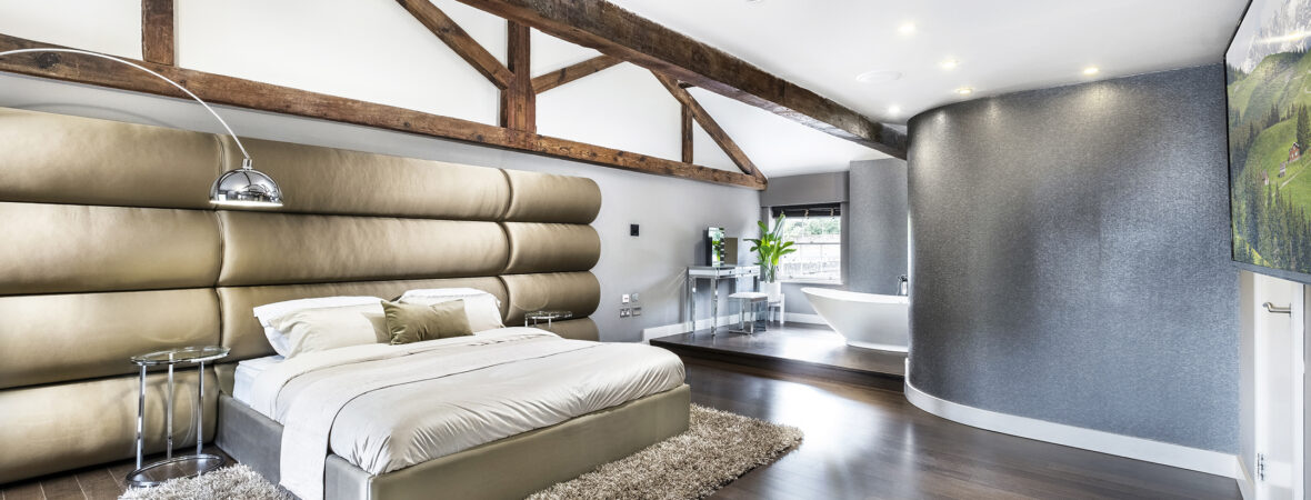 Mansion in the Meadows - availability - Kate & Tom's