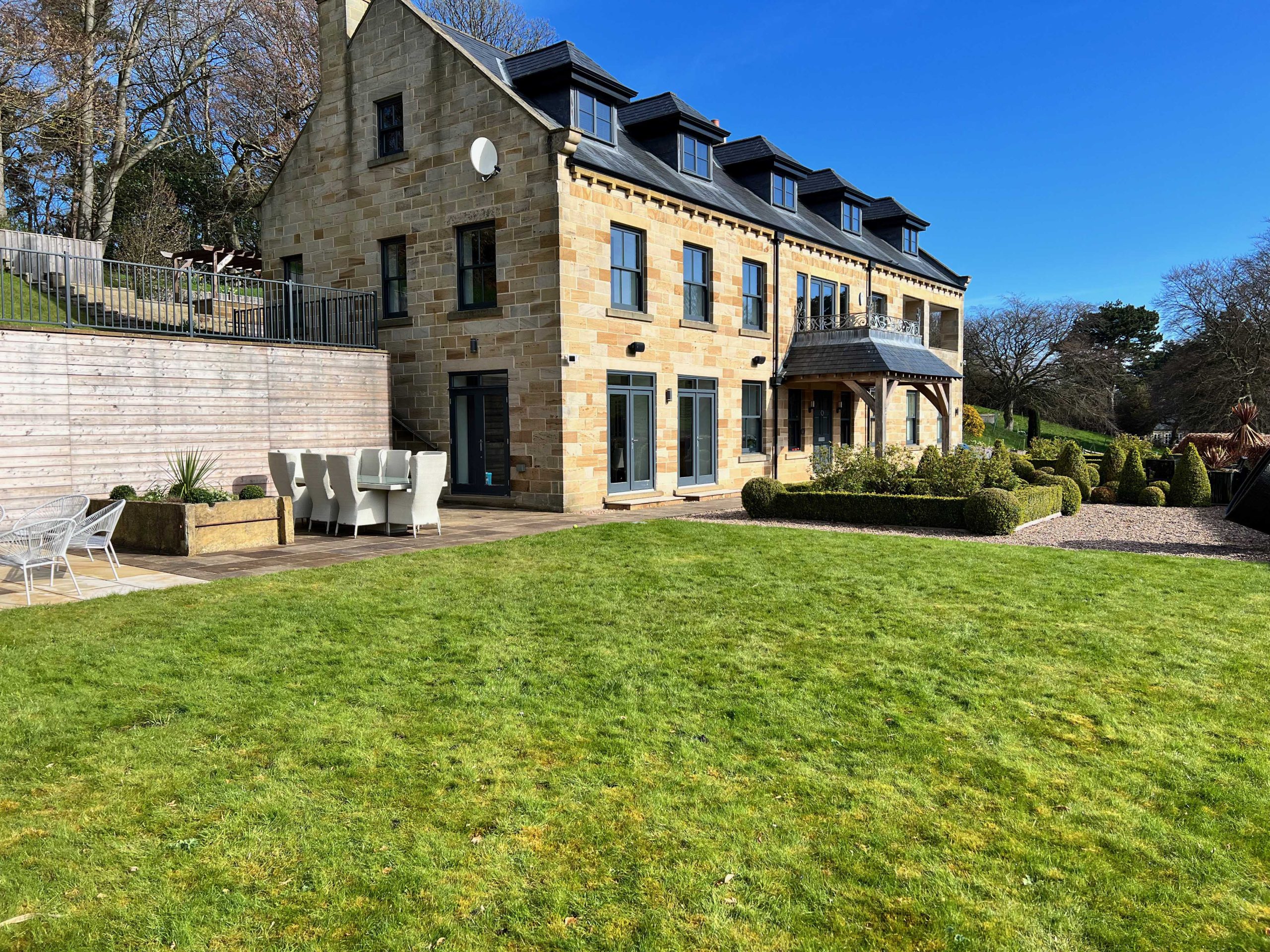 Whitby Lakehouse - Yorkshire Holiday Home | kate & tom's