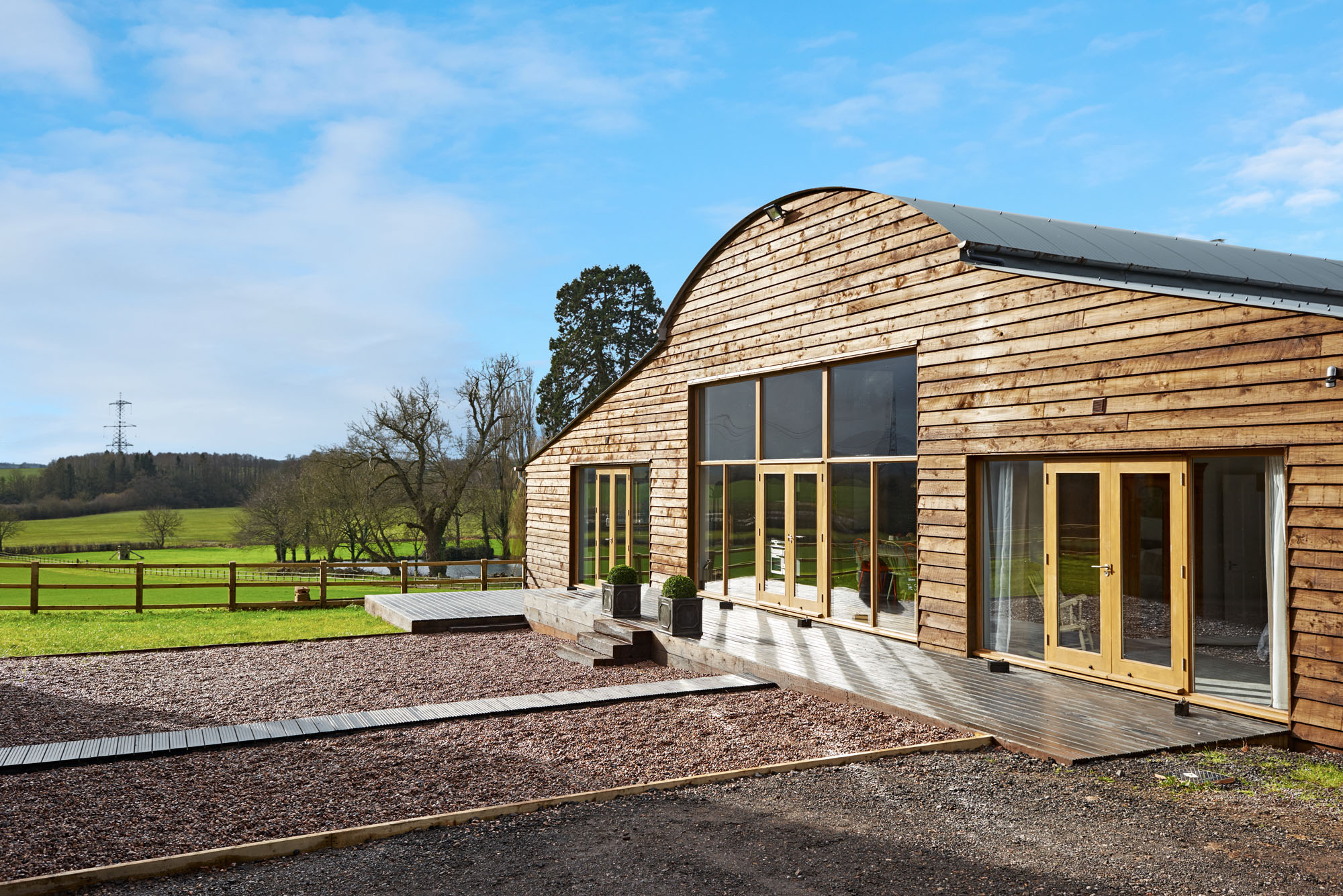 The Shed - availability - Kate & Tom's