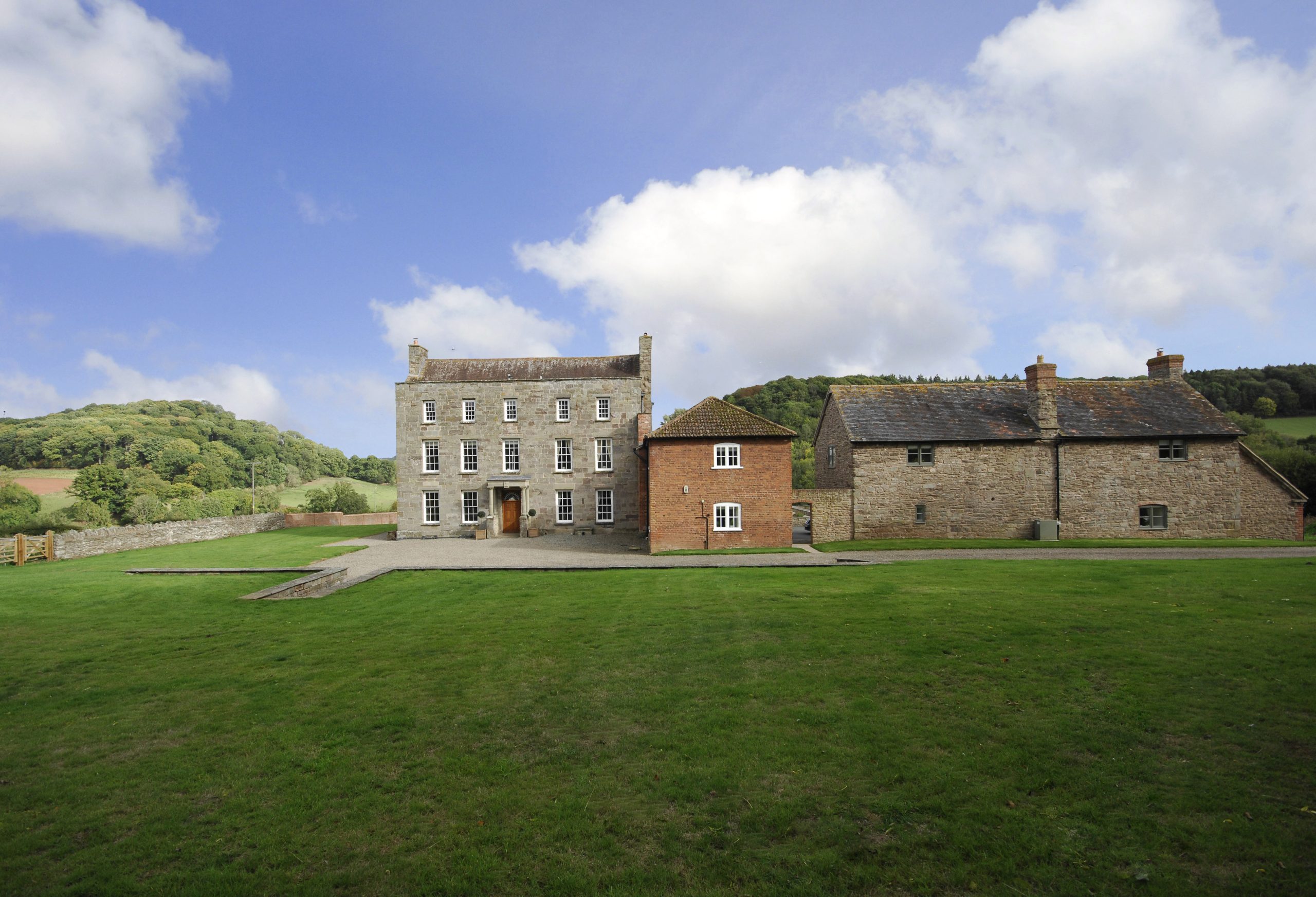 Beacon Hall– Herefordshire Holiday Home | kate & tom’s