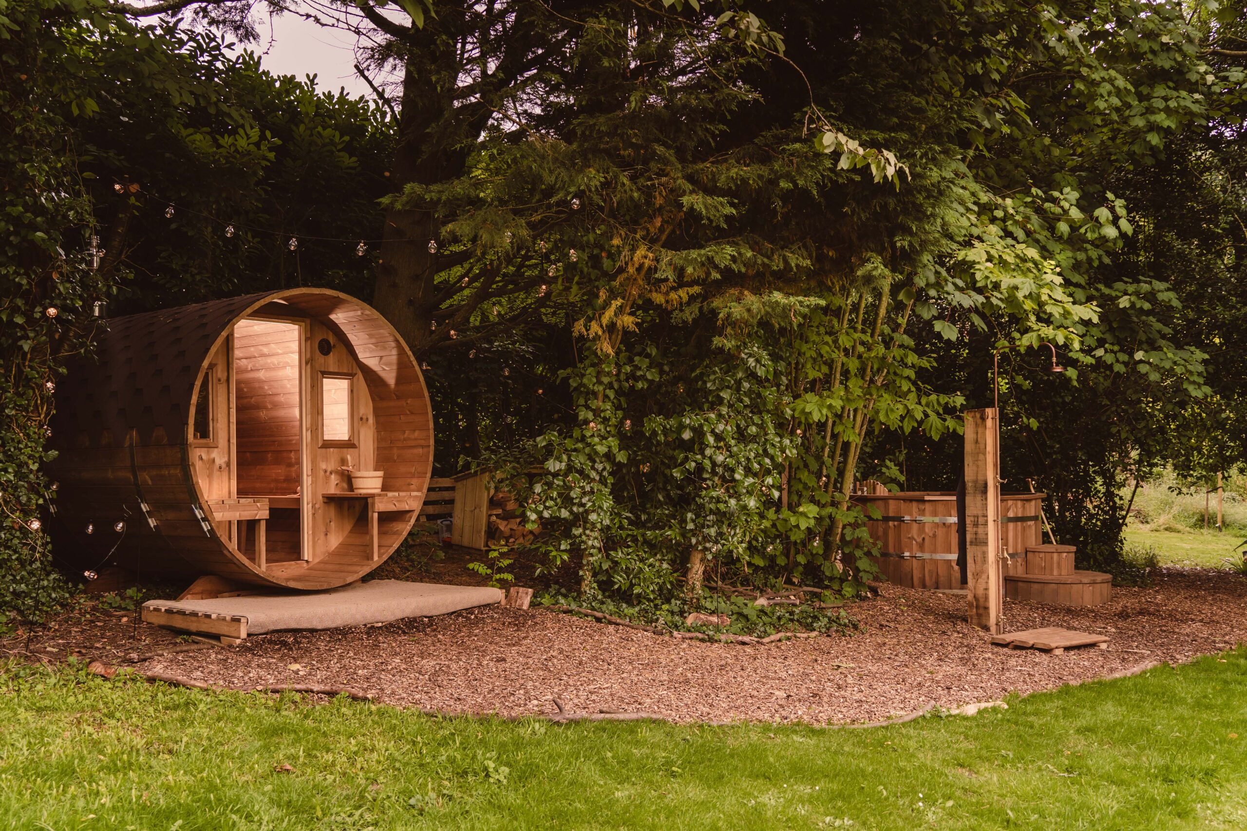 Nethergrove | Luxury Large Holiday Cottage to Rent in Dorset | kate & tom’s
