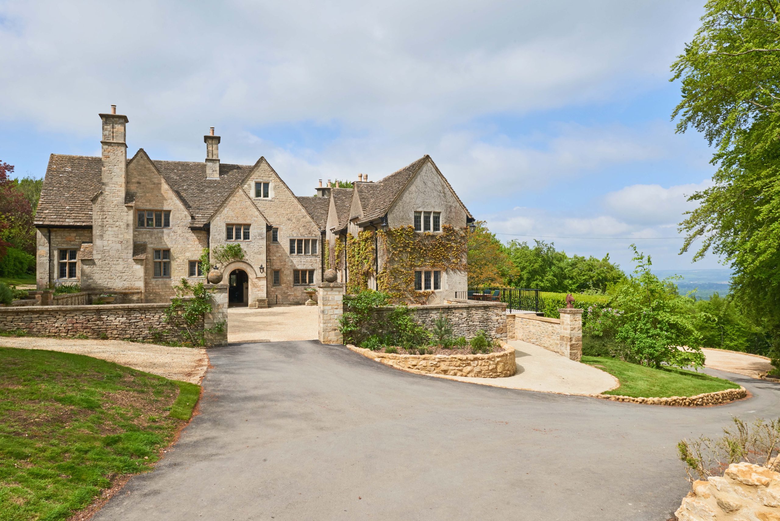 Stinchcombe Hill House – Cotswold Holiday Home | kate & tom's